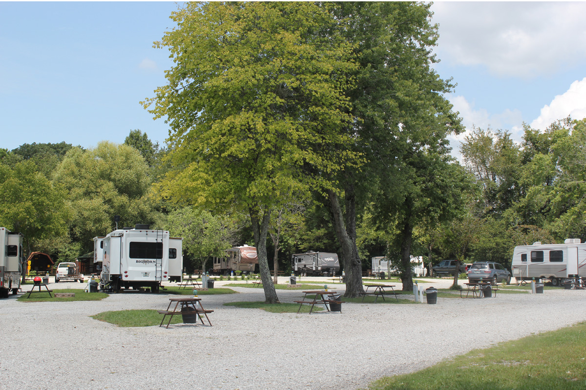 Knoxville Campground - Adventure Anderson